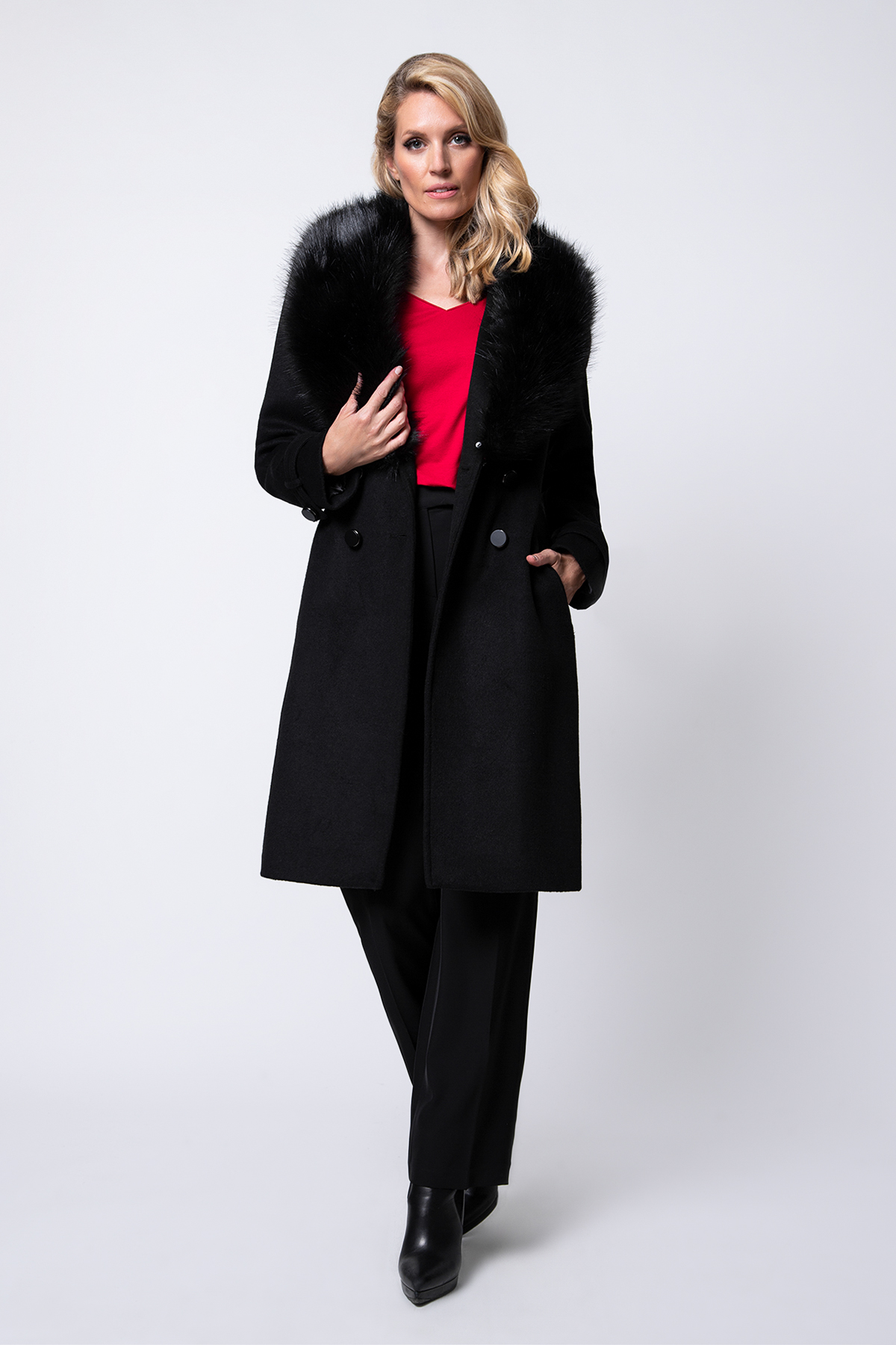 Luna Fall - Winter 2024/25 outfit 32 | Luna Fashion House
