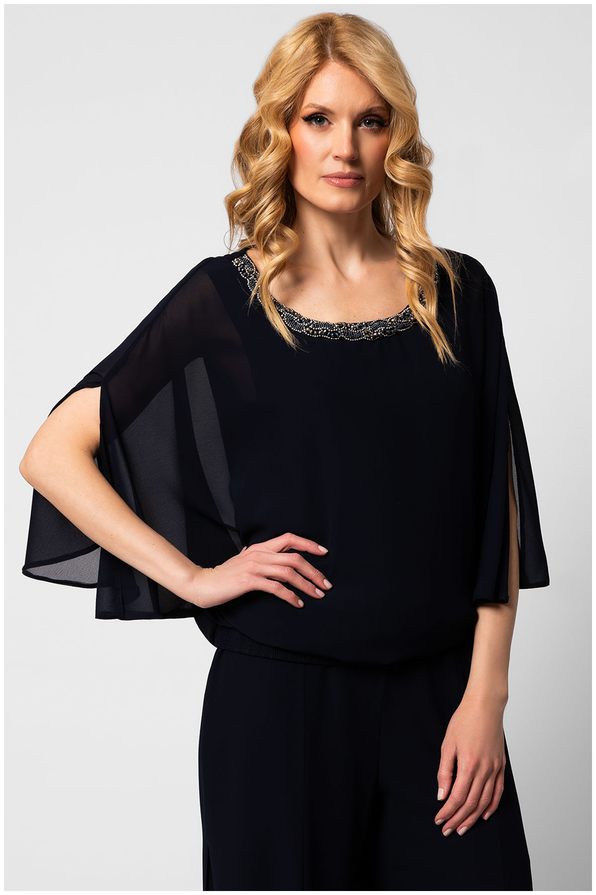 Elegant tunic | Luna Fashion House