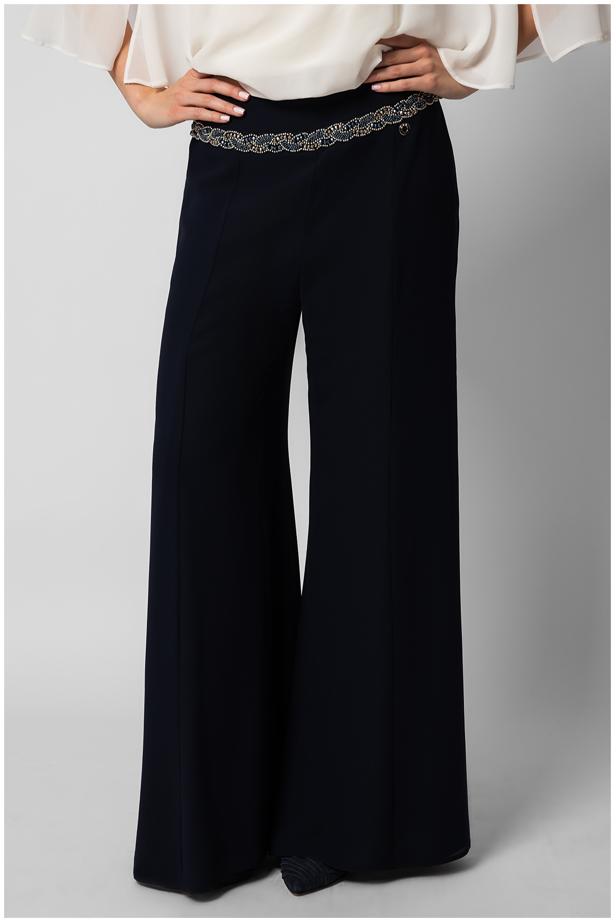 Lepršave teget pantalone | Modna kuća Luna