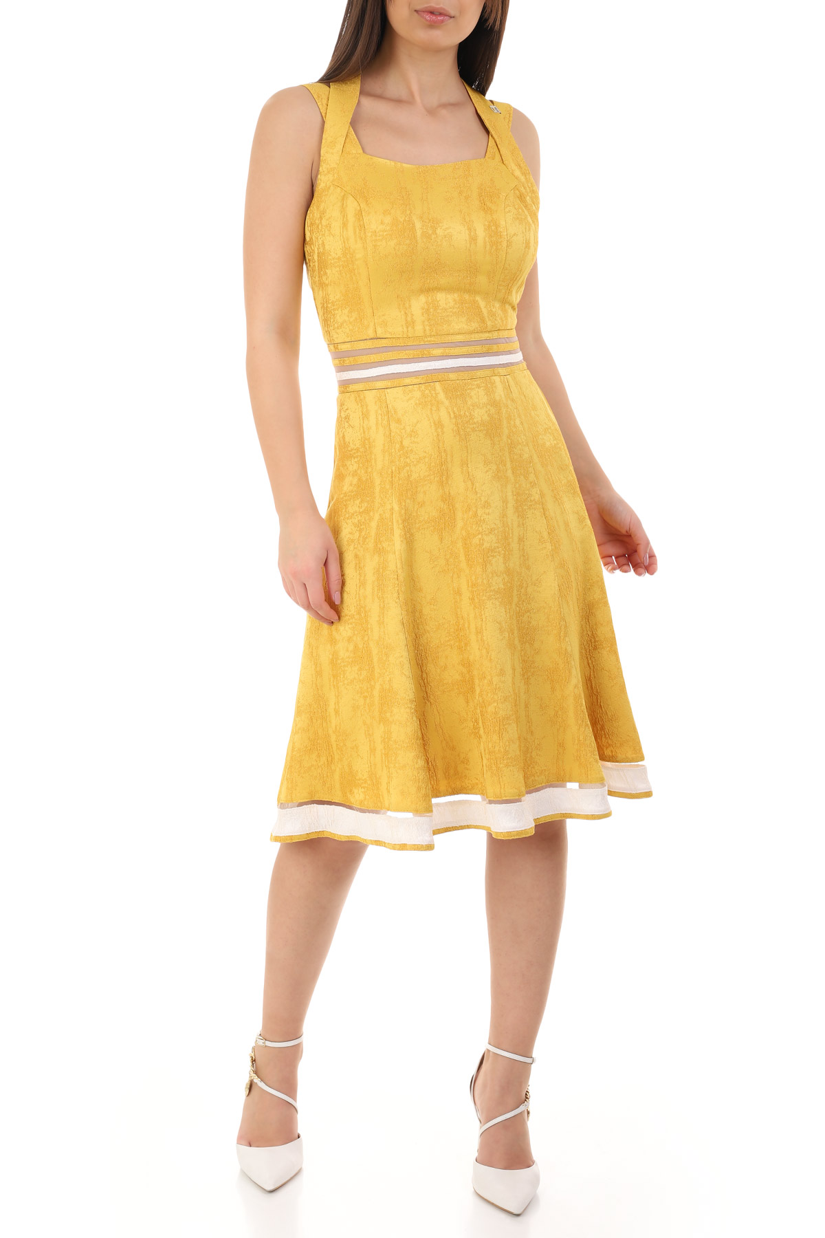 Elegantna široka haljina sa bratelama trakom za vezivanje oko vrata ...