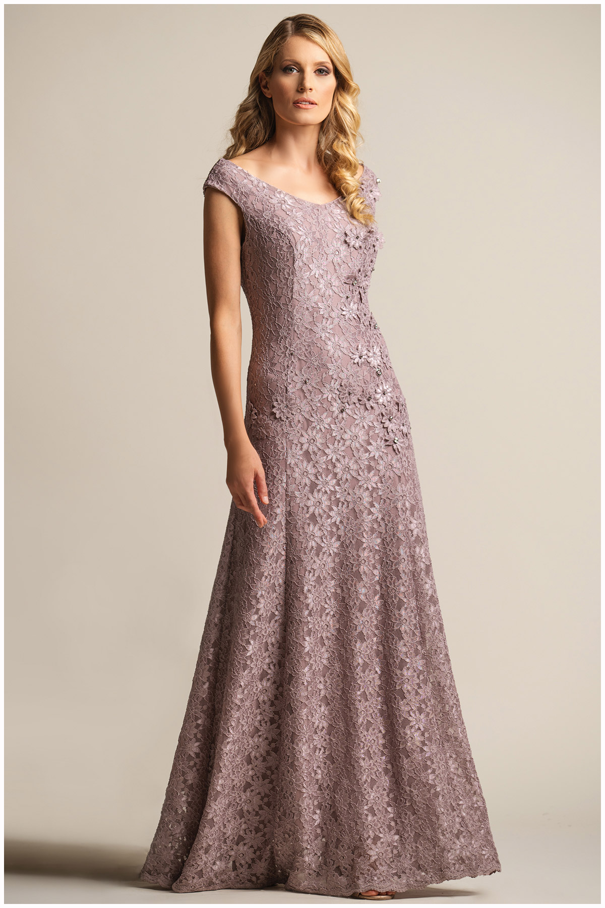 Duga elegantna haljina u ljubičastoj boji - Modna kuća Luna | Modna ...