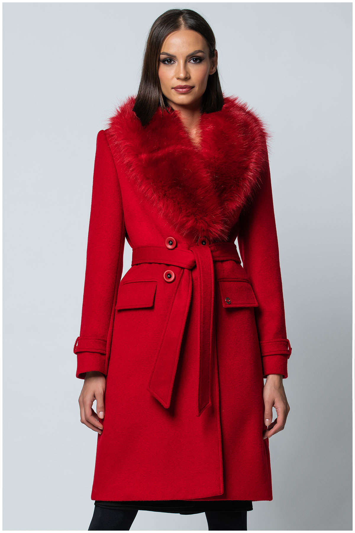 Crveni kaput sa krznom | Modna kuća Luna