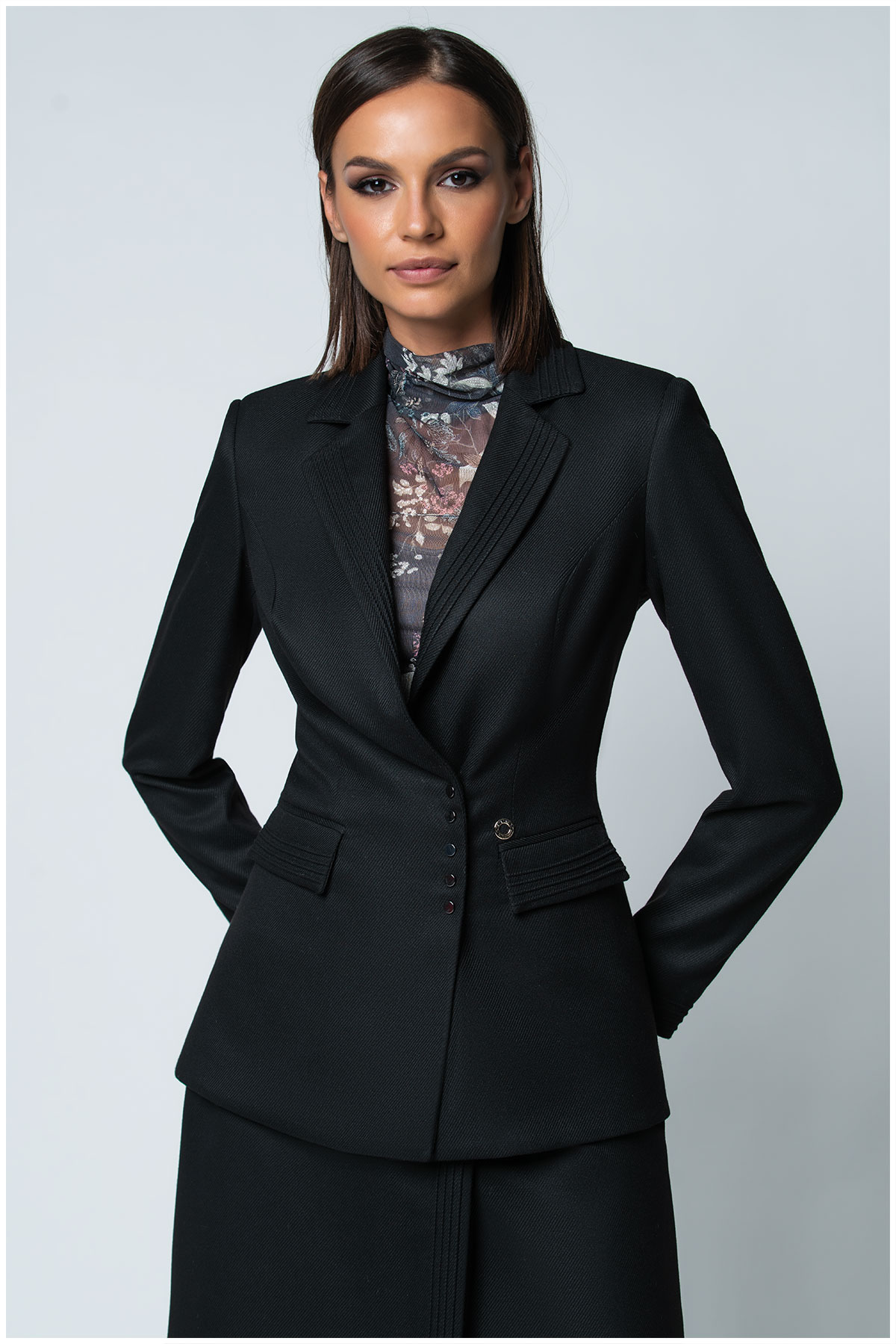 Strukirani crni sako | Modna kuća Luna