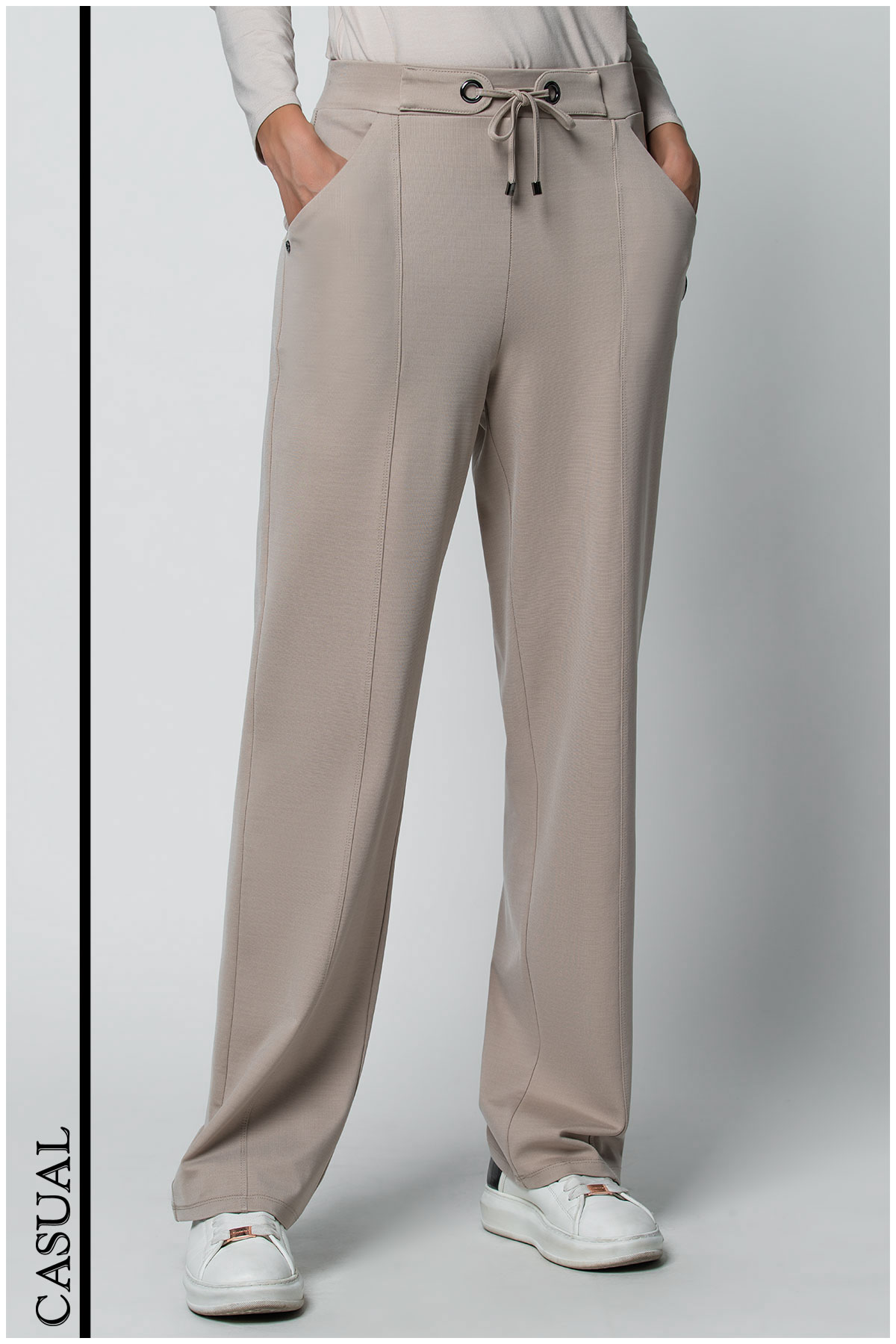 Donji deo trenerke od viskoze u pesak nijansi | Modna kuća Luna