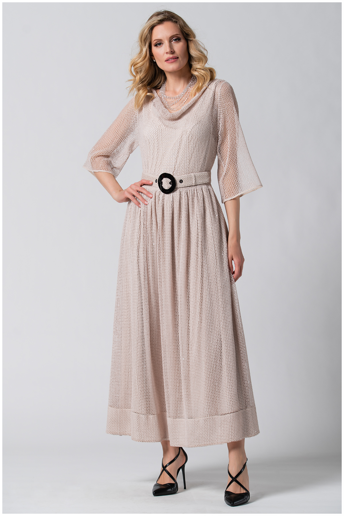 Long dress with transparent 3/4 sleeves | Luna Fashion House