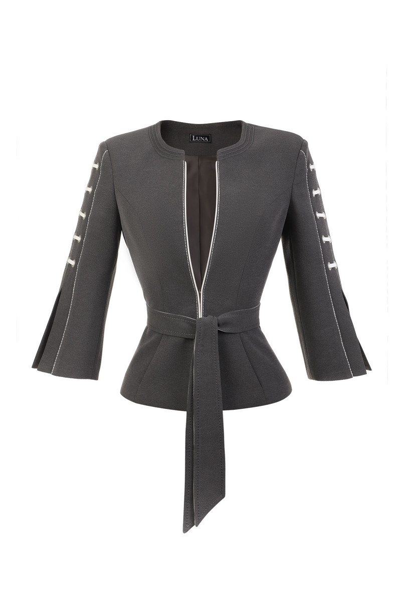 Atraktivan sako sečenih rukava sa ukrasnim detaljima na rukavima i ...